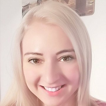 Emília F. - doučovanie chémia v meste Nitra | DoučMa.sk